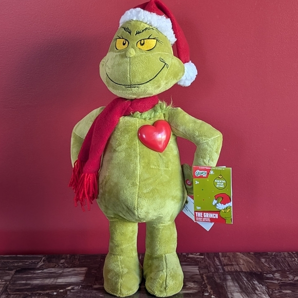 Dr. Seuss | Accents | Dr Seuss The Grinch Light Up Beating Heart ...